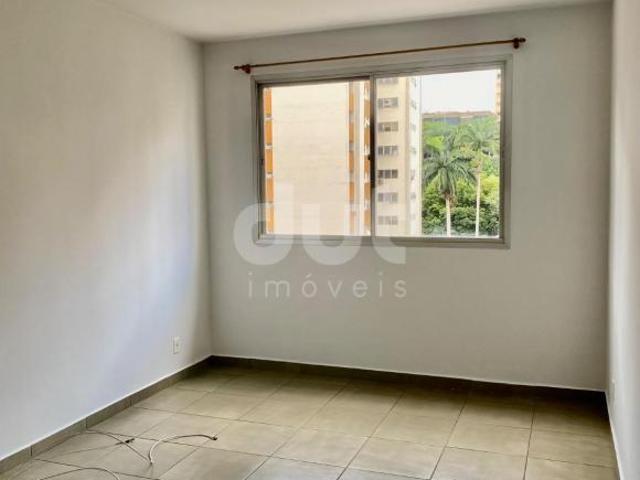 Apartamento à venda no Condomínio José Strazzacappa, Centro, Campinas/SP