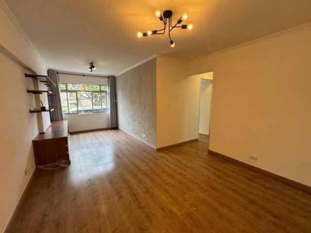 Apartamento à venda no Condomínio Januário Ricci em Aclimação em São Paulo SP