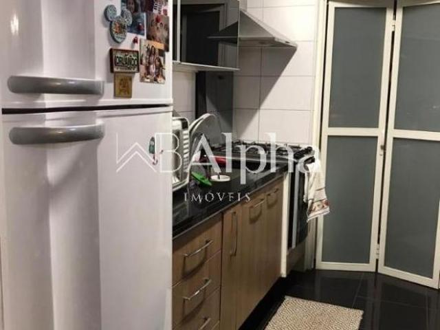 Apartamento à venda no Condomínio Jardins de Tamboré em Santana de Parnaíba SP