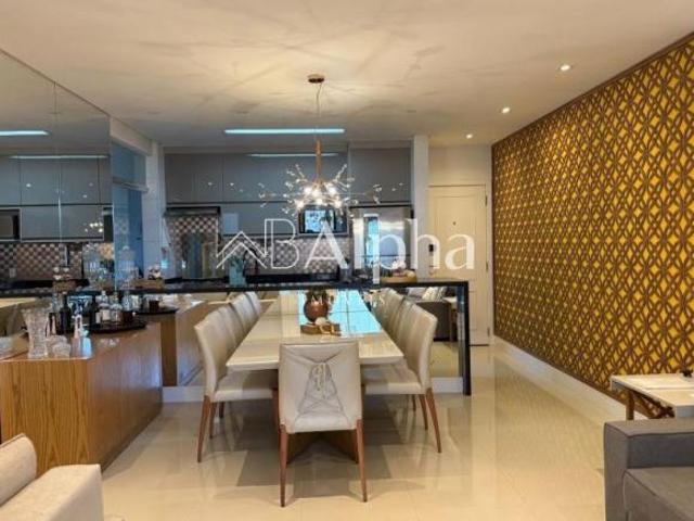 Apartamento a venda no Condomínio Jardins de Tamboré em Santana de Parnaíba SP