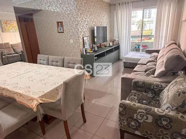 Apartamento à Venda no Condomínio Lago Azul 93 m² Úteis, 3 Quartos 1 Suíte, 2 Vagas, com Armários