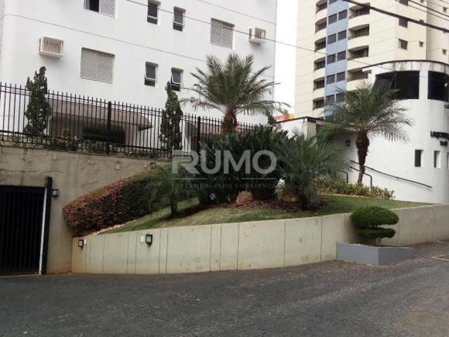 Apartamento à venda no condomínio Lagoinha no Cambuí em Campinas