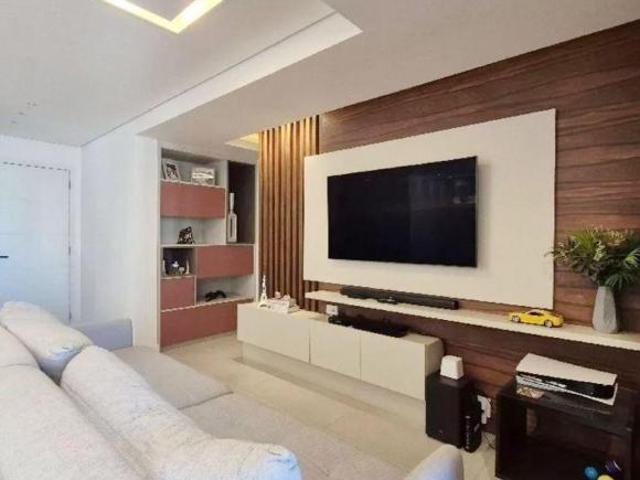 Apartamento à venda no Condomínio Le Quartier no Centro em Santo André SP