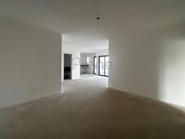 Apartamento à Venda no Condomínio Lux Residence em Valinhos, no bairro Vila Clayton