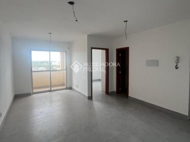 Apartamento à Venda no Condomínio Luxxor Flat Morada do Ouro Cuiabá, MT