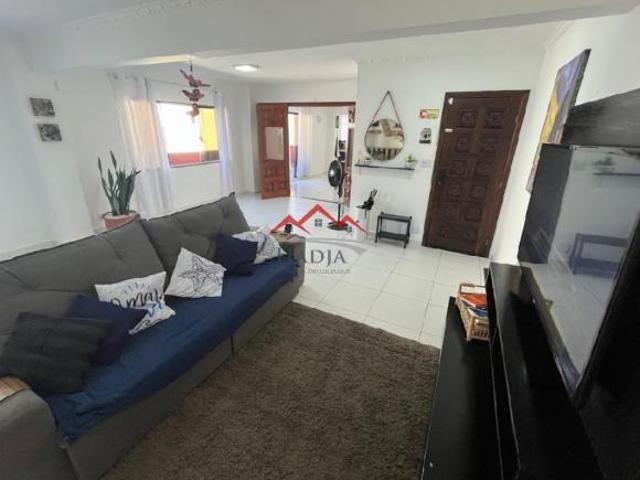 Apartamento à Venda no Condomínio Montezuma Praia Grande/SP 300 m²