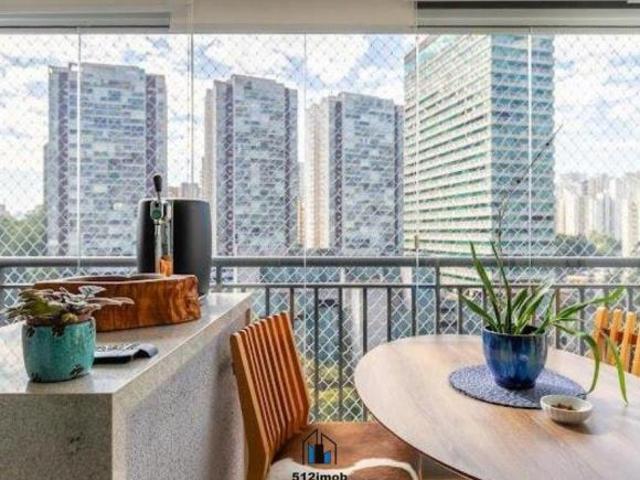 Apartamento à venda no Condomínio Monumento São Paulo 130m², 1 suíte e 2 vagas