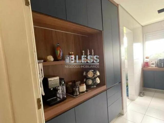 APARTAMENTO À VENDA NO CONDOMÍNIO MORADA DOS REIS MEDEIROS AP05201 VISTA LIVRE