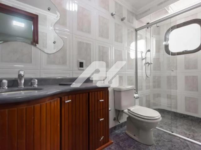 Apartamento à venda no Condomínio MIRANDA na cidade de Campinas no bairro do Cambuí