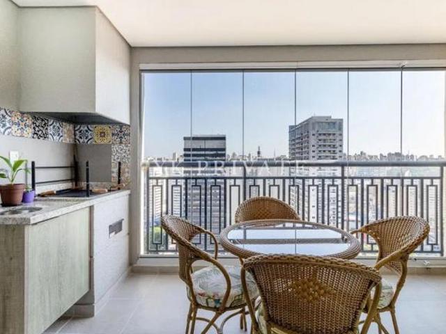 Apartamento à Venda no Condomínio Nova Pacaembu, Barra Funda/ 108m²/ 3 Quartos/ 1 suíte/ 2 vagas
