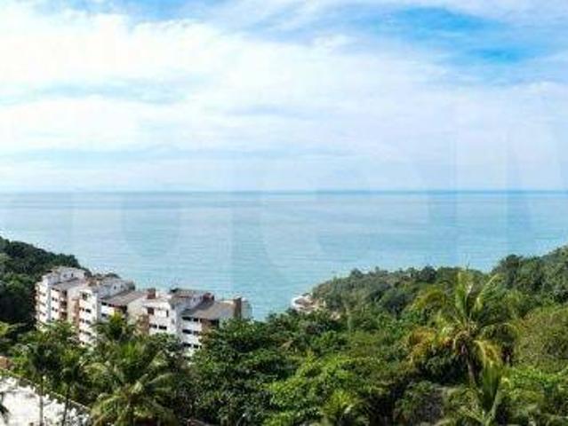 Apartamento a venda no condomínio Sorocotuba III, Guarujá