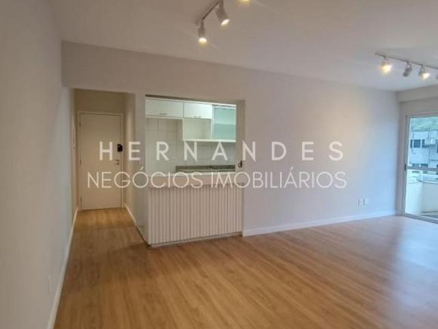 Apartamento à venda no Condomínio Santiago Alphaville/SP