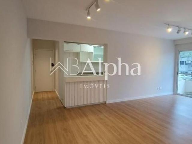 Apartamento a venda no Condomínio Santiago em Alphaville SP