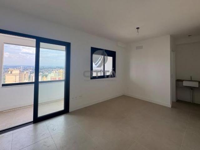 Apartamento à venda no condomínio Sirius Patriani no Centro em Campinas