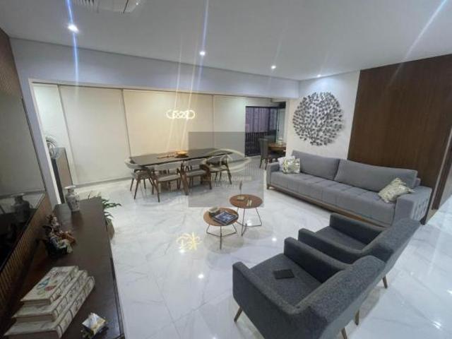 Apartamento a venda no Condomínio Sky Park Tatuapé