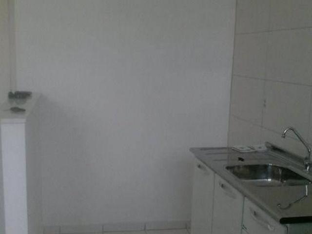 Apartamento à venda no Condomínio Spazio Castelon na Vila Carminha em Campinas/SP