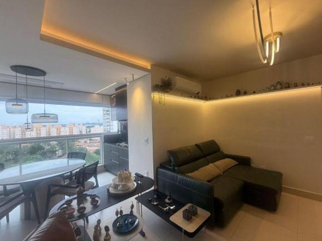 Apartamento à venda no Condomínio Splendor Patriani em Taquaral em Campinas SP