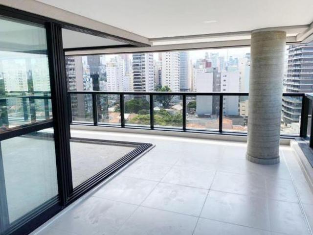 Apartamento à venda no Condomínio P 11 em Pinheiros em São Paulo SP