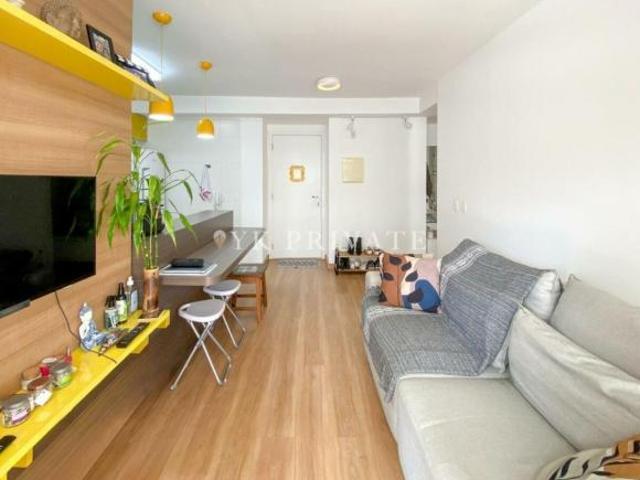 Apartamento à Venda no Condomínio Páteo Vila Pompéia, 50m²/ 1 Quarto/ 1 Banheiro/ 1 Vaga