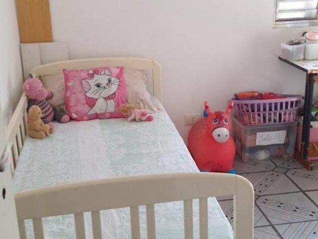 Apartamento à venda no Condomínio Paineiras com 2 dormitórios e vaga de garagem no Recanto Bom Jesus