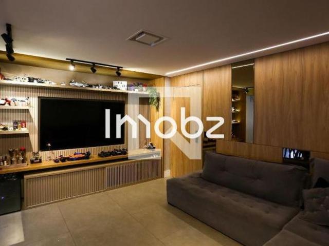 Apartamento à venda no Condomínio Parkway Panamby Rua Fábio Lopes Dos Santos Luz, 161 São Paulo