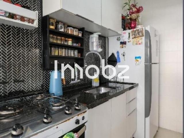 Apartamento à venda na Vila Andrade, São Paulo SP: 2 quartos, 2 salas, 1 banheiro, 2 vagas de garage