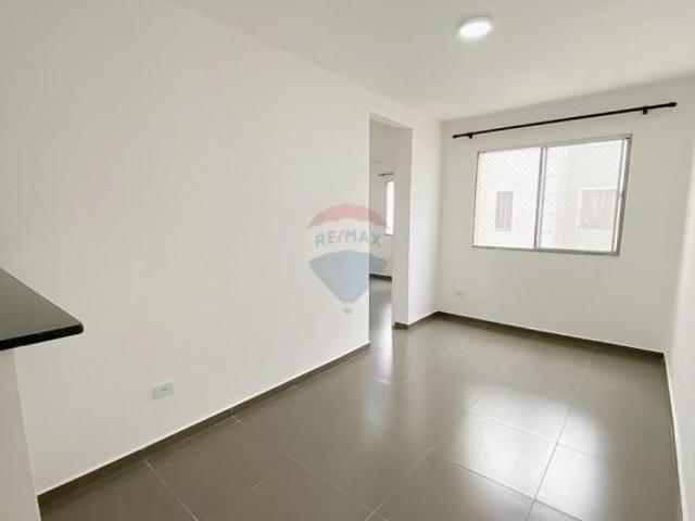 Apartamento a Venda no Condomínio Parque Sicília