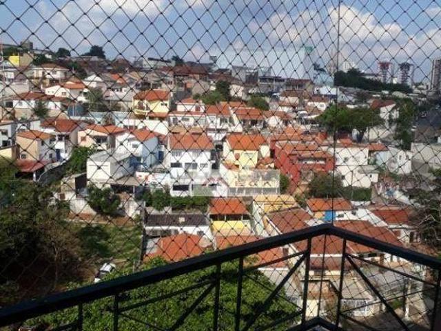 Apartamento à venda no Condomínio Penedos na Vila Industrial em Campinas/SP