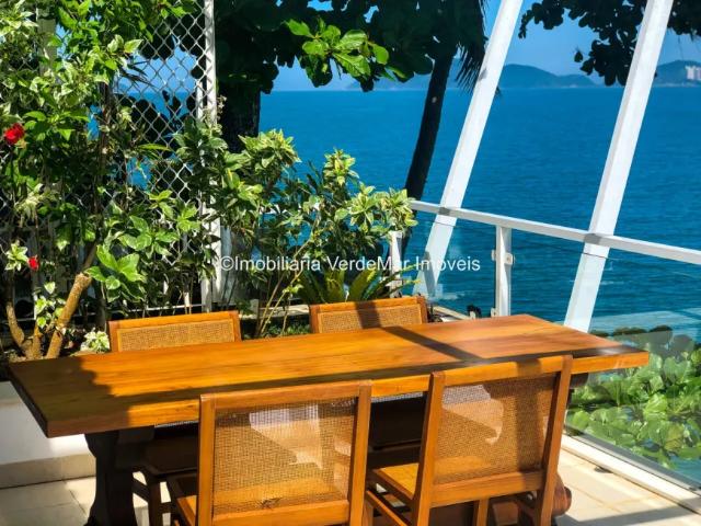 Apartamento À VENDA no condomínio Península Guarujá, vista mar