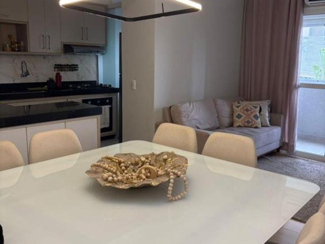 Apartamento à Venda no Condomínio Piazza Di San Marco em Valinhos, no bairro Ort