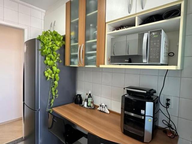 Apartamento à Venda no Condomínio Plaza das Flores, Região do Swiss Park