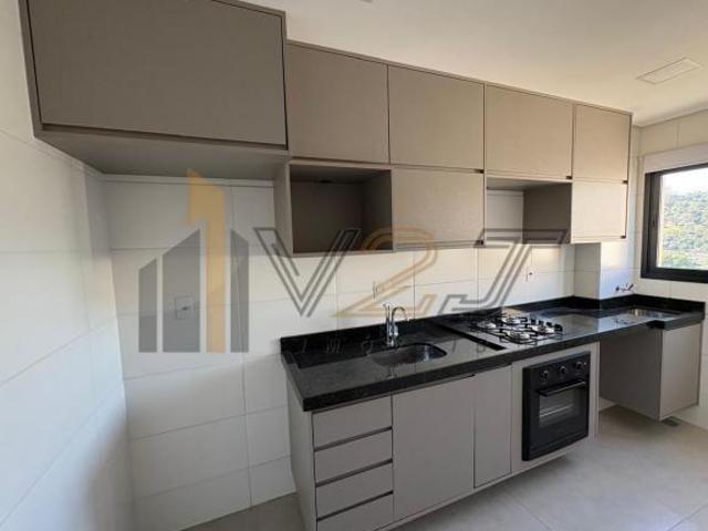 Apartamento à Venda no Condomínio Rampazzo em Valinhos / SP