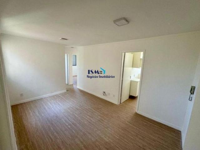 Apartamento à Venda no Condominio Res. Carina, Vila Industrial, Campinas, SP