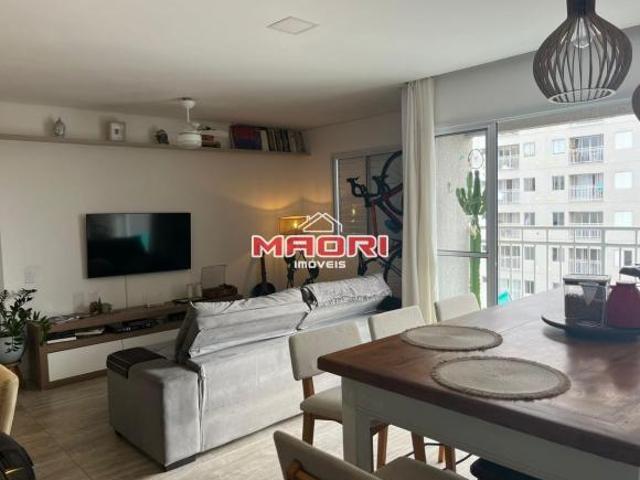 Apartamento à venda no Condomínio Reserva do Alto em Valinhos