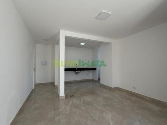 Apartamento a venda no Condomínio Residencial Carimã III Maringá/PR