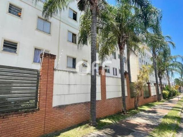 Apartamento à venda no condomínio residencial Clara