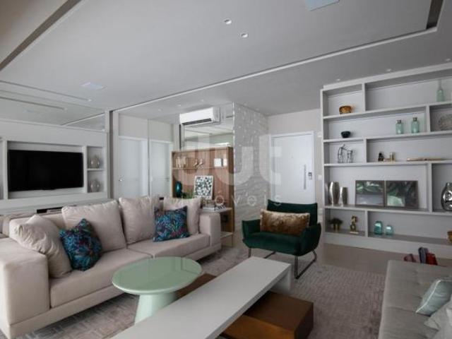 Apartamento à venda no Condomínio Residencial Uniqueness, Cambuí em Campinas/SP