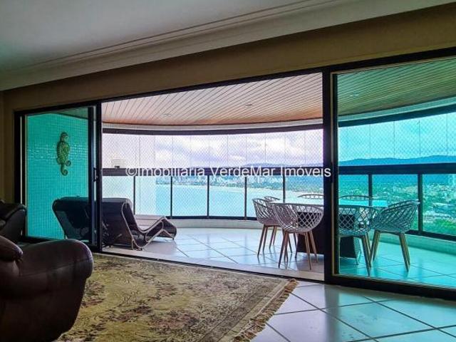 Apartamento à VENDA no condomínio Tortugas na praia da Enseada