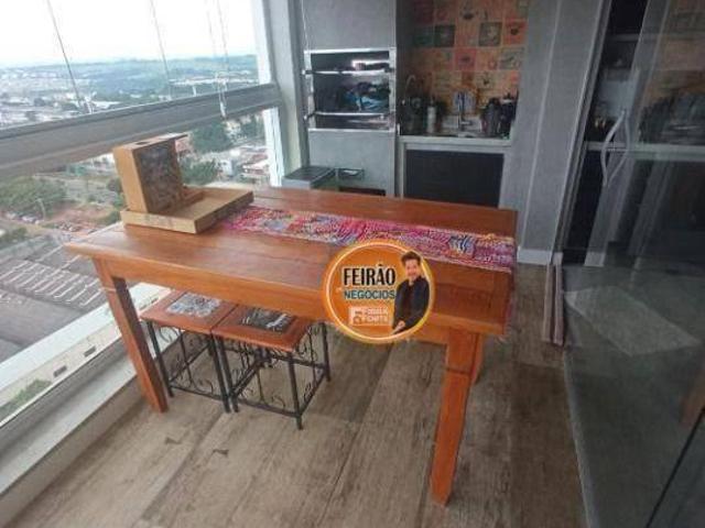 Apartamento a venda no Condomínio Talipô no bairro Mansões Santo Antônio, Campinas SP