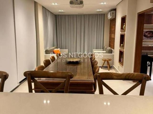Apartamento a venda no Condominio Unico Campolim: 4 Suítes, 247m², área gourmet com churrasqueira e