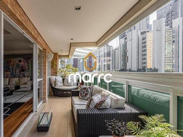 APARTAMENTO À VENDA NO CONDOMINIO UNIQUENESS BROOKLIN