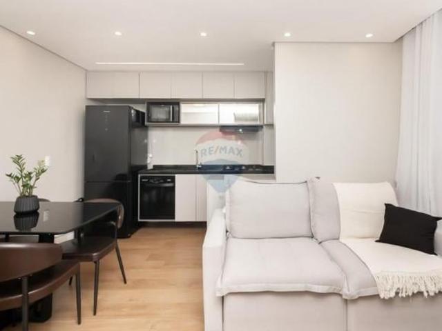 Apartamento à venda no Condomínio Vibra Lapa | 42m² | 1 dormitório adaptável para 2 | Reformado |