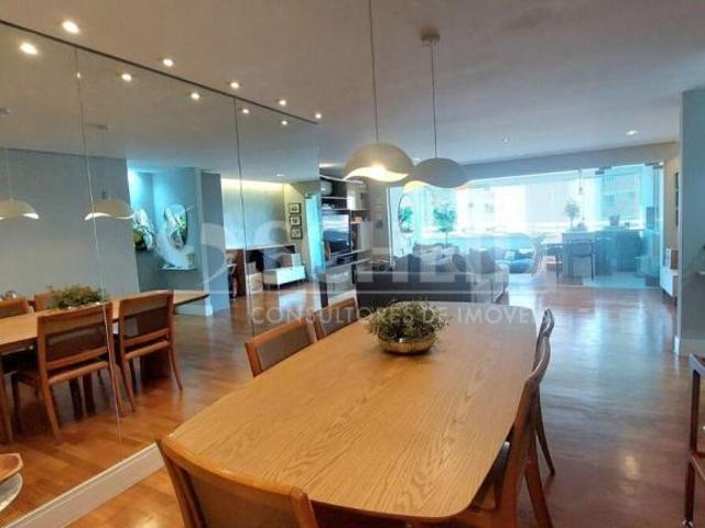 Apartamento à venda no Condomínio Villa Amalfi Panamby de 141m2 com 3 dorms 2 vagas