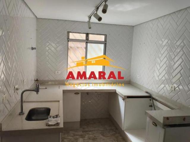 APARTAMENTO À VENDA NO CONDOMÍNIO VILLÁGIO DE CAPRI SUZANO 2 QUARTOS E ÓTIMA LOCALIZAÇÃO
