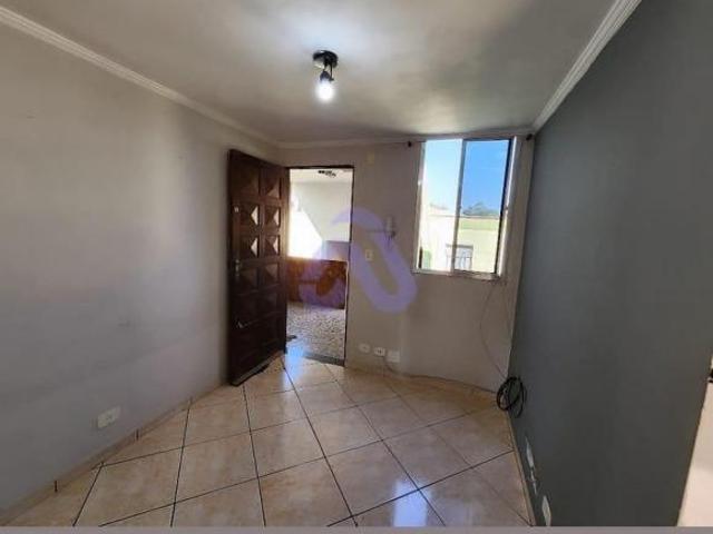 Apartamento à venda no Conjunto Habitacional Juscelino Kubitschek