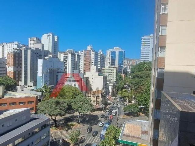 Apartamento a venda no coração da Savassi, 2 suítes, 2 vagas, portaria 24 h, lazer completo