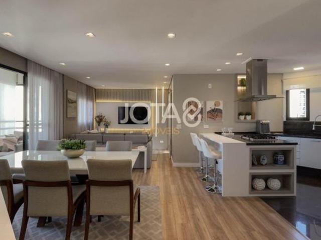 APARTAMENTO 3 QUARTOS, 2 VAGAS NO CRISTO REI