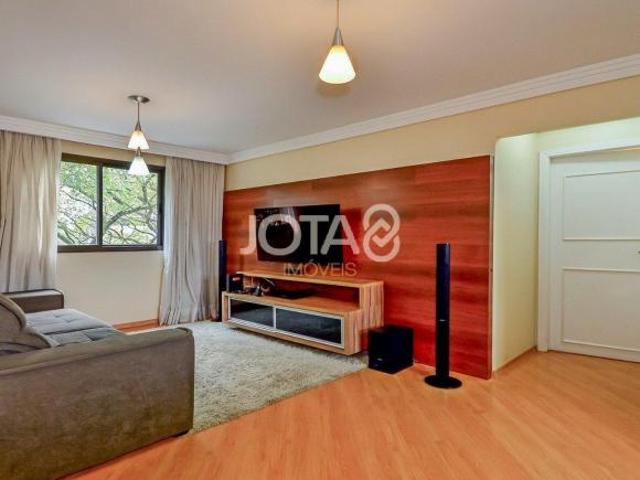 Apartamento à venda no Cristo Rei
