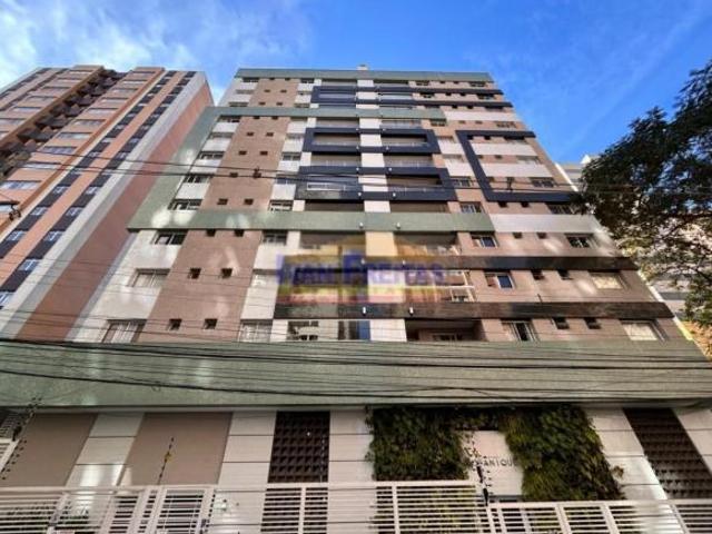 Apartamento à Venda no Cristo Rei Conforto, Estilo e Localização Privilegiada