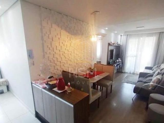 Apartamento à Venda no Demarchi – 2 Dormitórios, Sacada Envidraçada e Lazer Comp